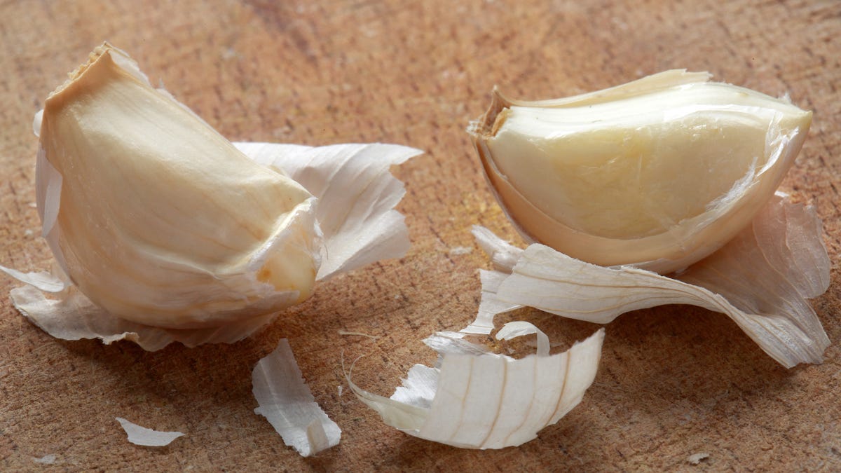 Do you peel garlic for broth?