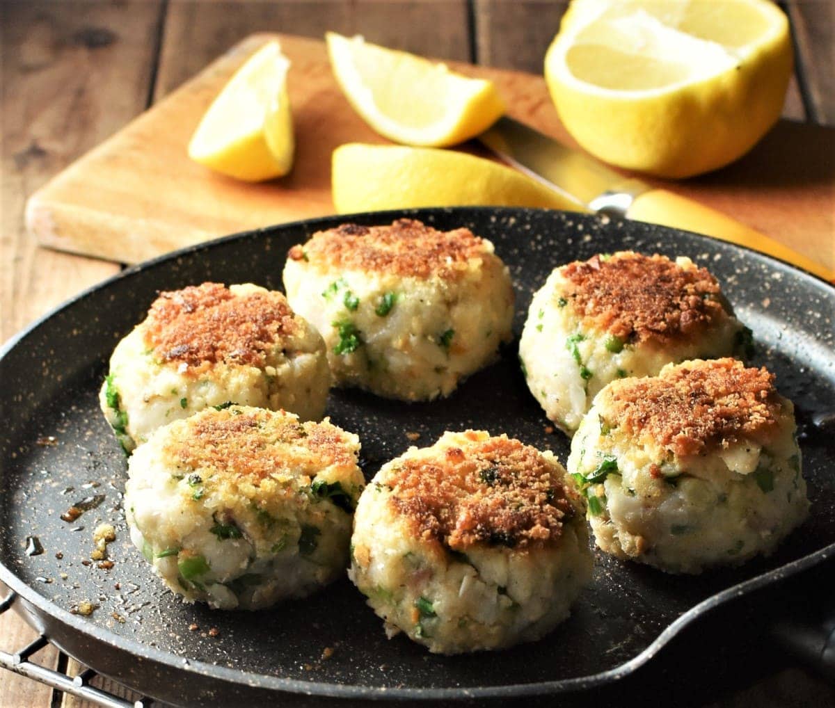 Do you use raw or cooked fish for fish cakes?