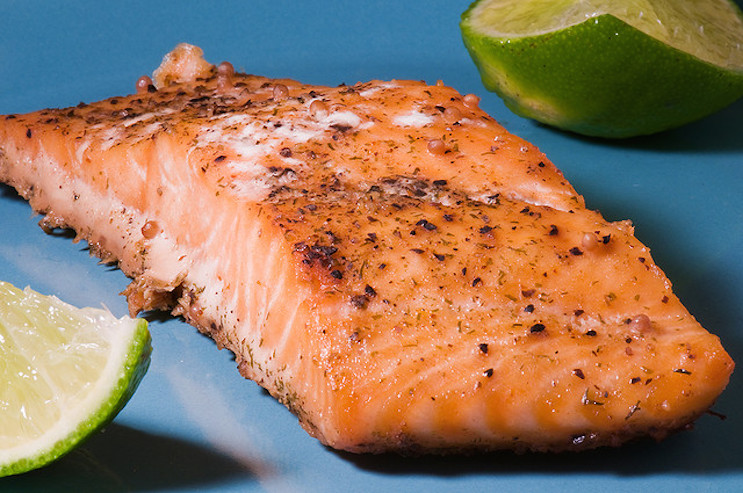 Do you wash salmon before seasoning?