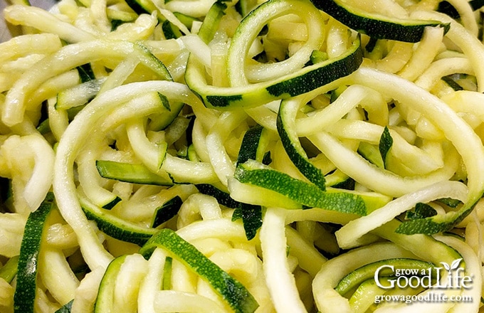 Do zoodles need to be blanched before freezing?