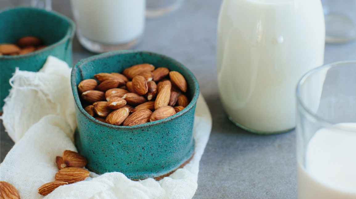 Does almond milk help you lose belly fat?