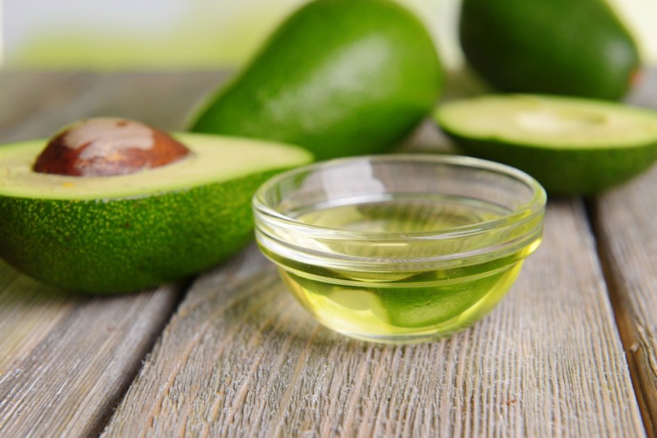 Does avocado oil thin your blood?