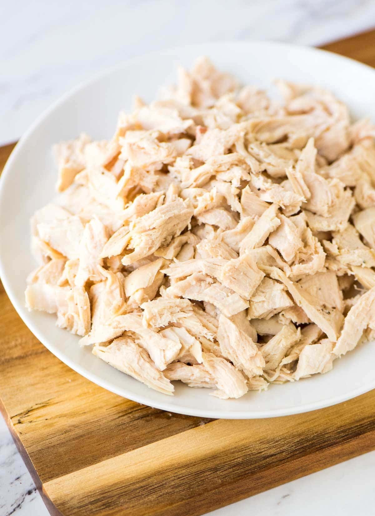 Does boiled chicken fall apart?