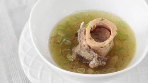 Does bone broth need to be heated up?