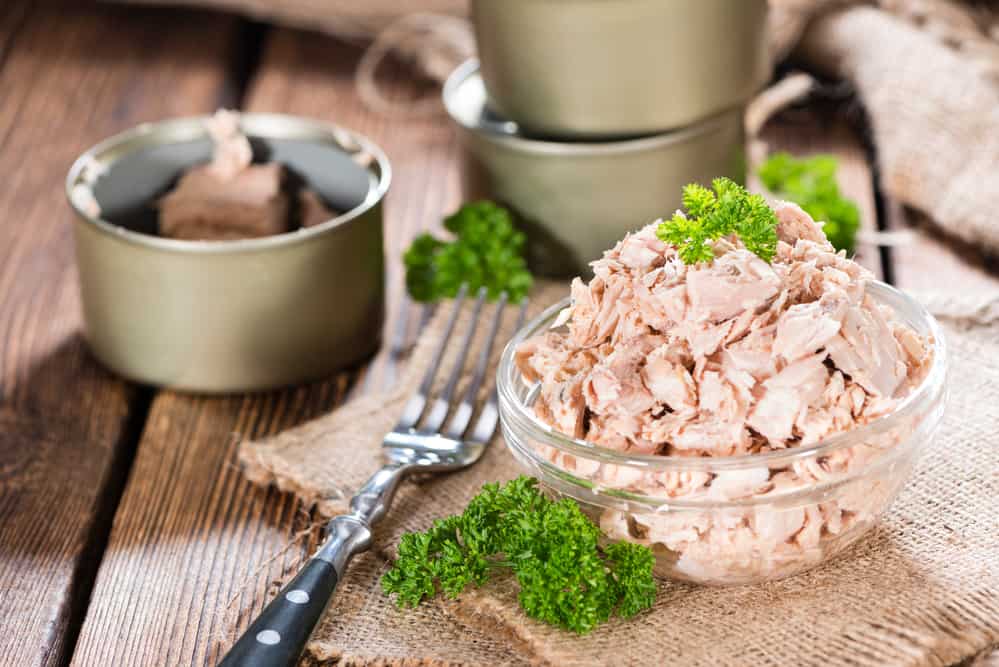 Does canned tuna have bones in it?