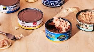 Does canned tuna have spines?