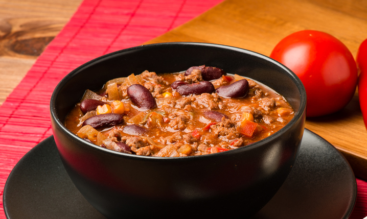 Does chili thicken when cooled?