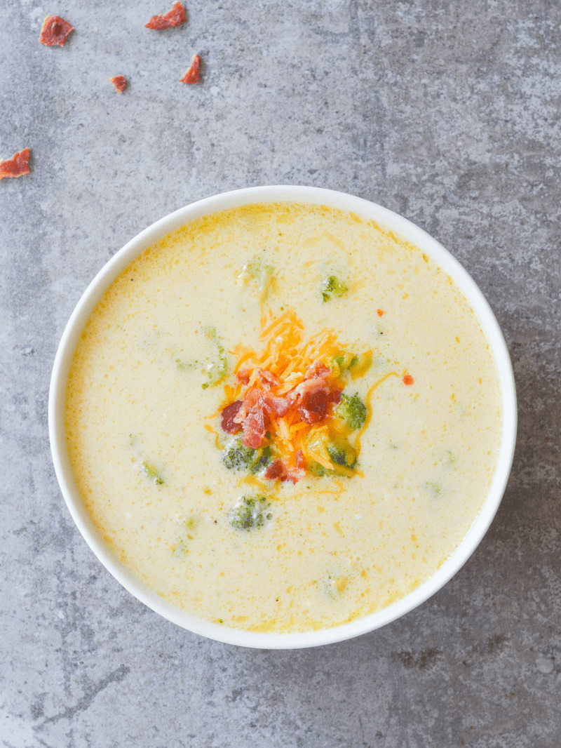 Does cream of broccoli soup have carbs?