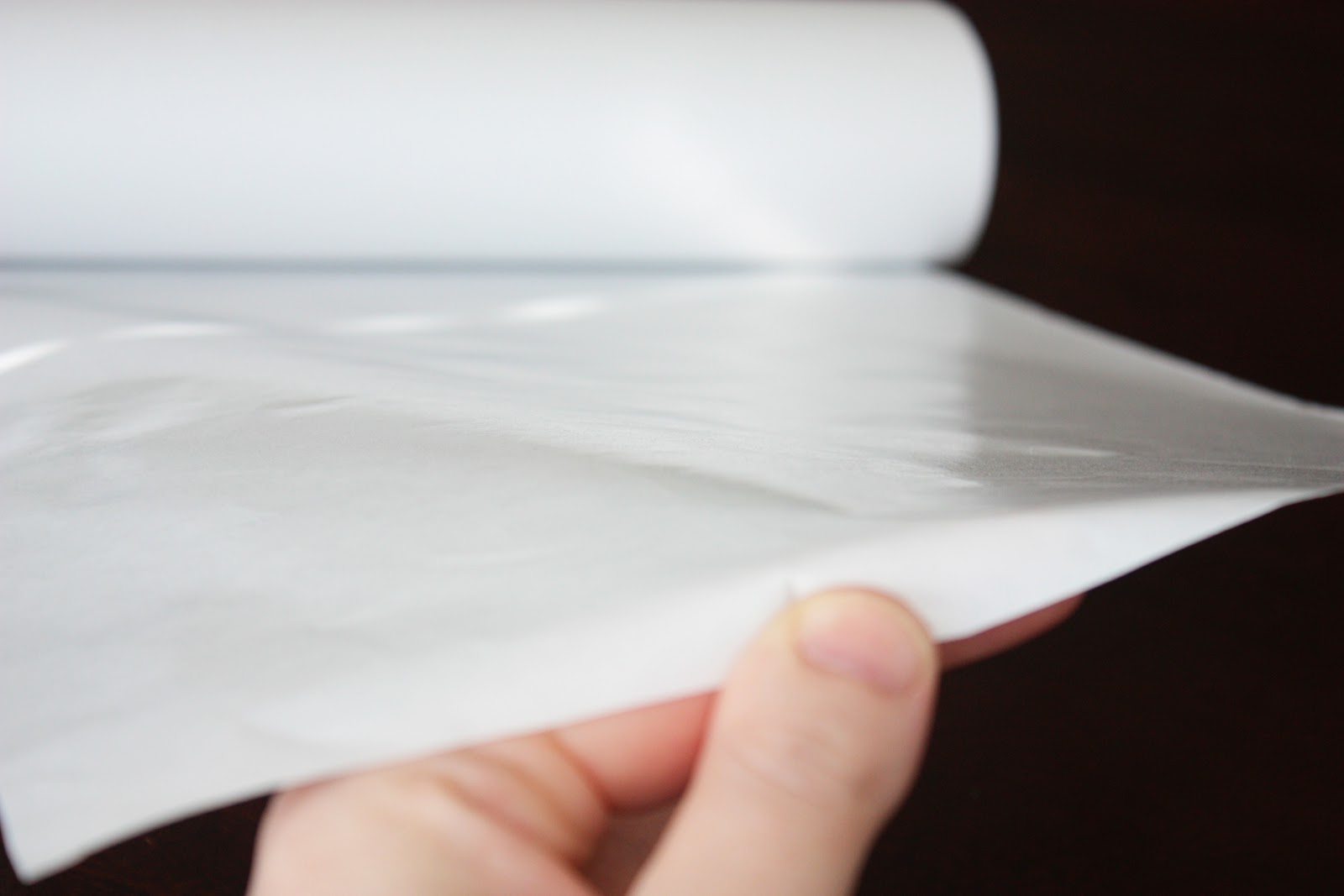 Does freezer paper have a shiny side?