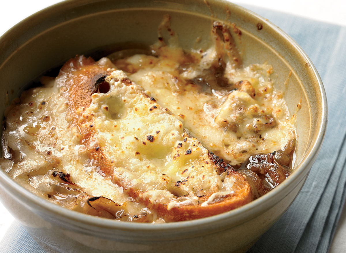 Does French onion soup have a lot of fat?
