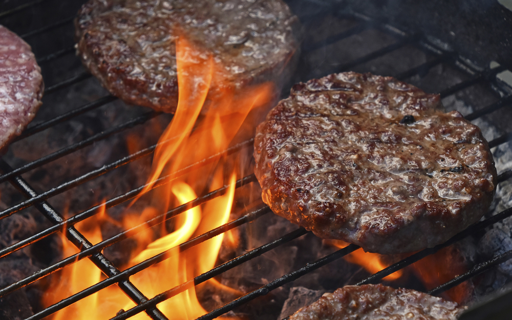 Does grilling produce carcinogens?