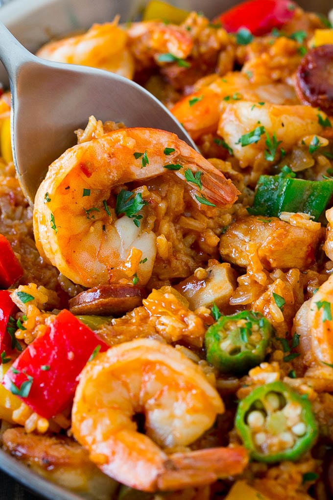 Does jambalaya contain okra?