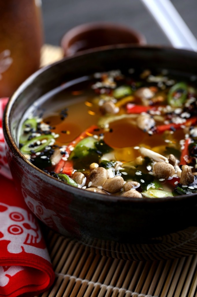 Does miso soup have soy sauce?