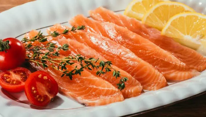 Does overcooking salmon lose protein?