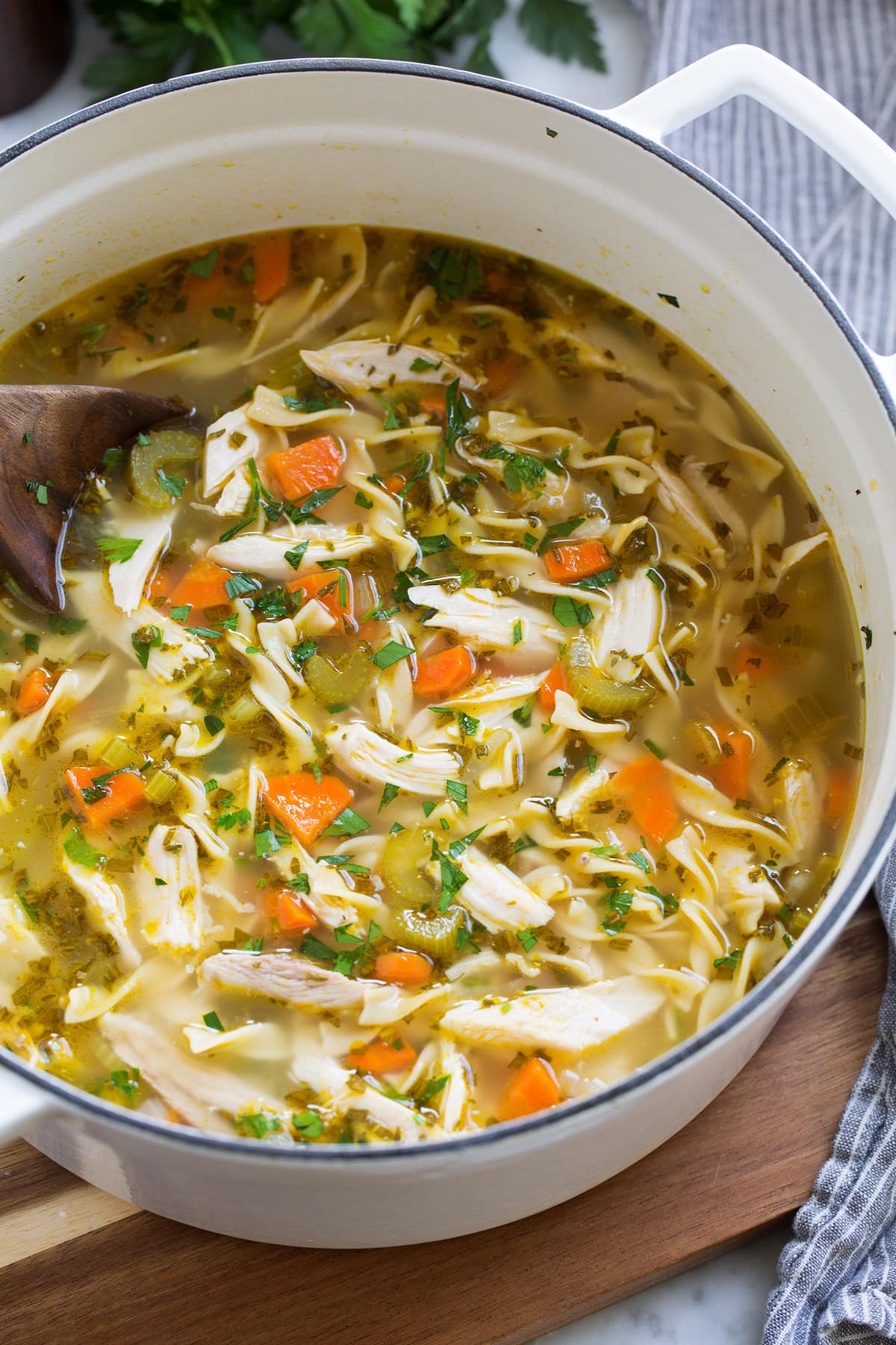 Does parsley add flavor to chicken soup?