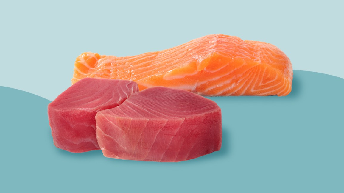 Does salmon have more mercury than tuna?