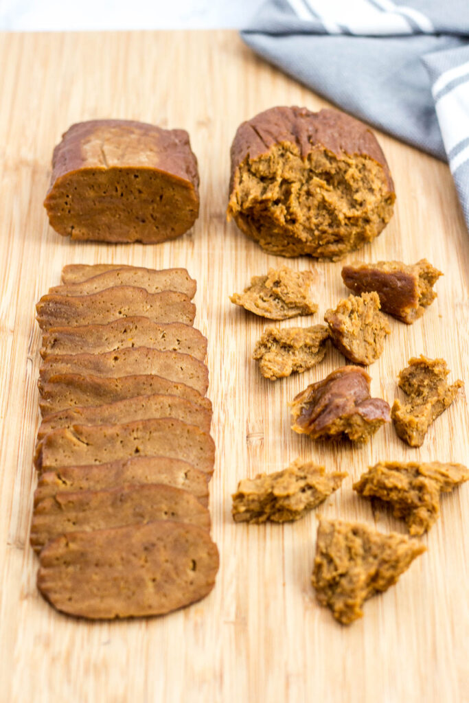 Does seitan feel like meat?