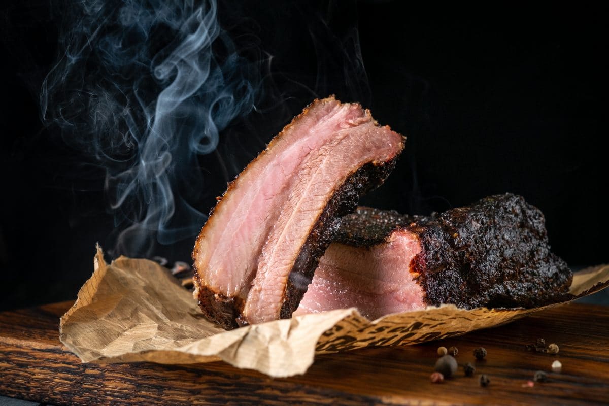 Does smoked meat have to rest?