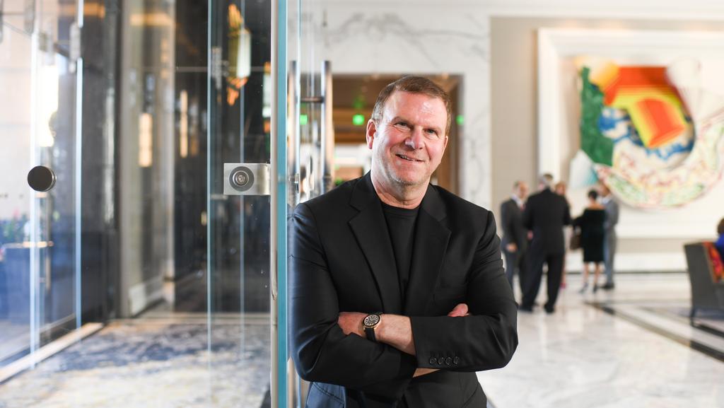 Does Tilman Fertitta Own Del Frisco's?