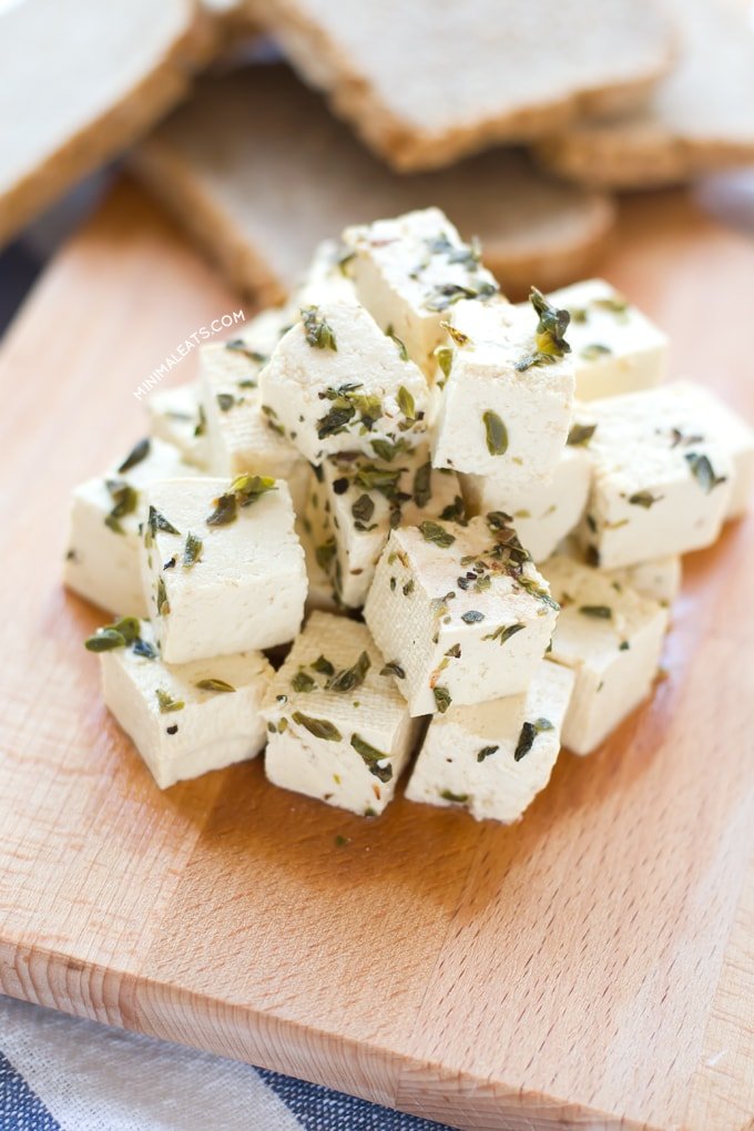 Does tofu taste like feta cheese?