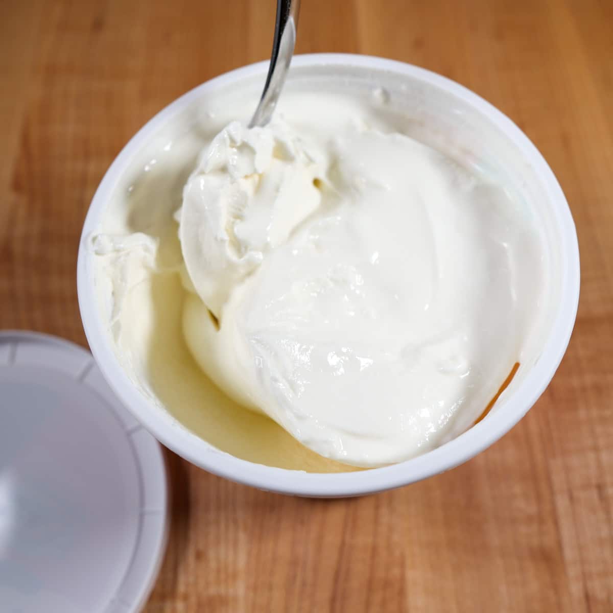 How can you tell if sour cream has gone bad?