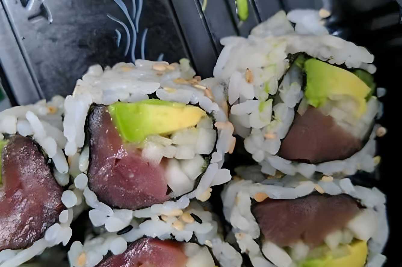 How can you tell if sushi has gone bad?