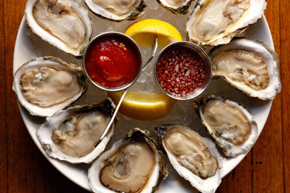 How do Beginners eat oysters?