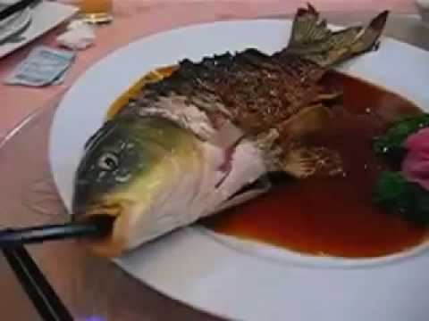 How do Chinese eat fish?