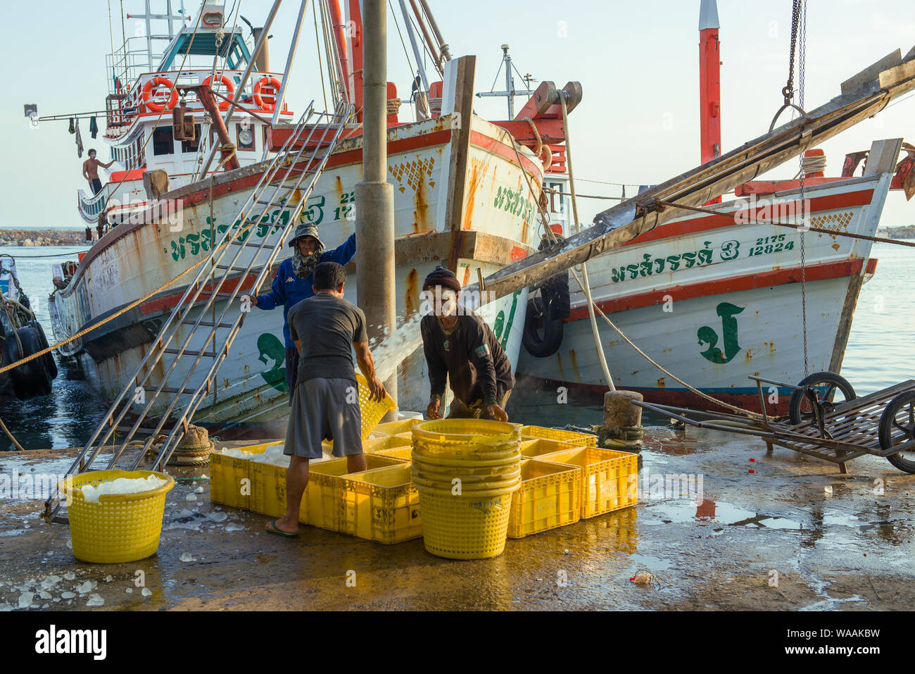 How do fishing boats freeze fish?