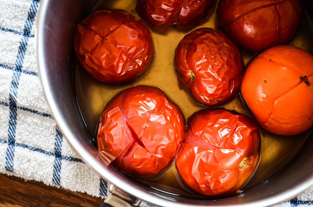 How do I boil tomatoes?