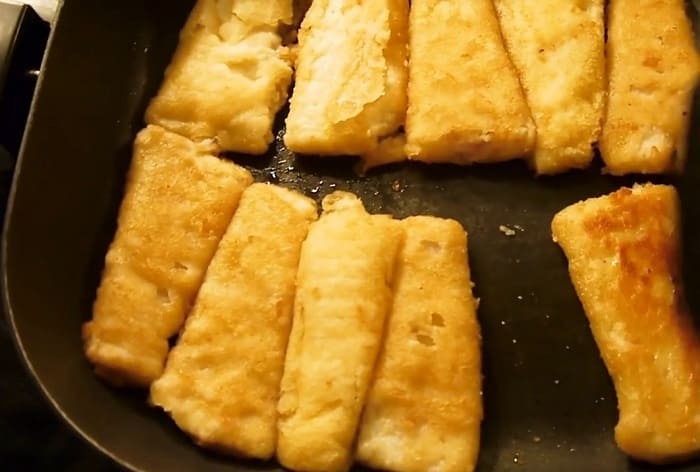 How do I cook frozen battered cod?