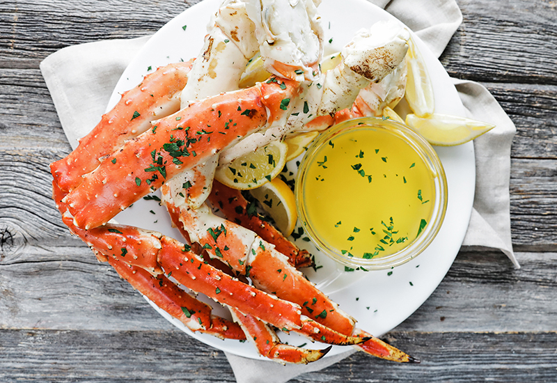 How do restaurants cook king crab legs?