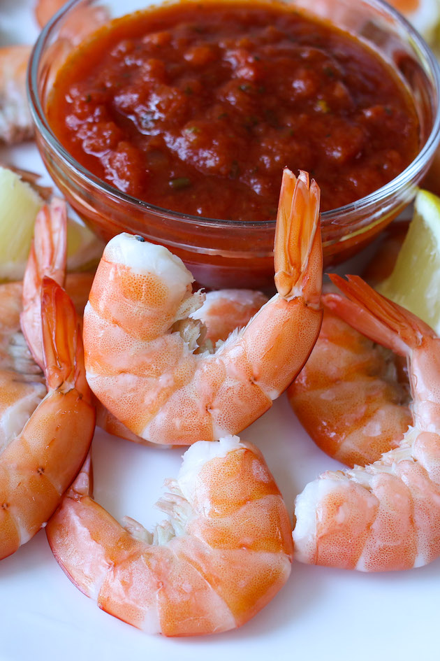 How do you boil giant prawns in the shell?