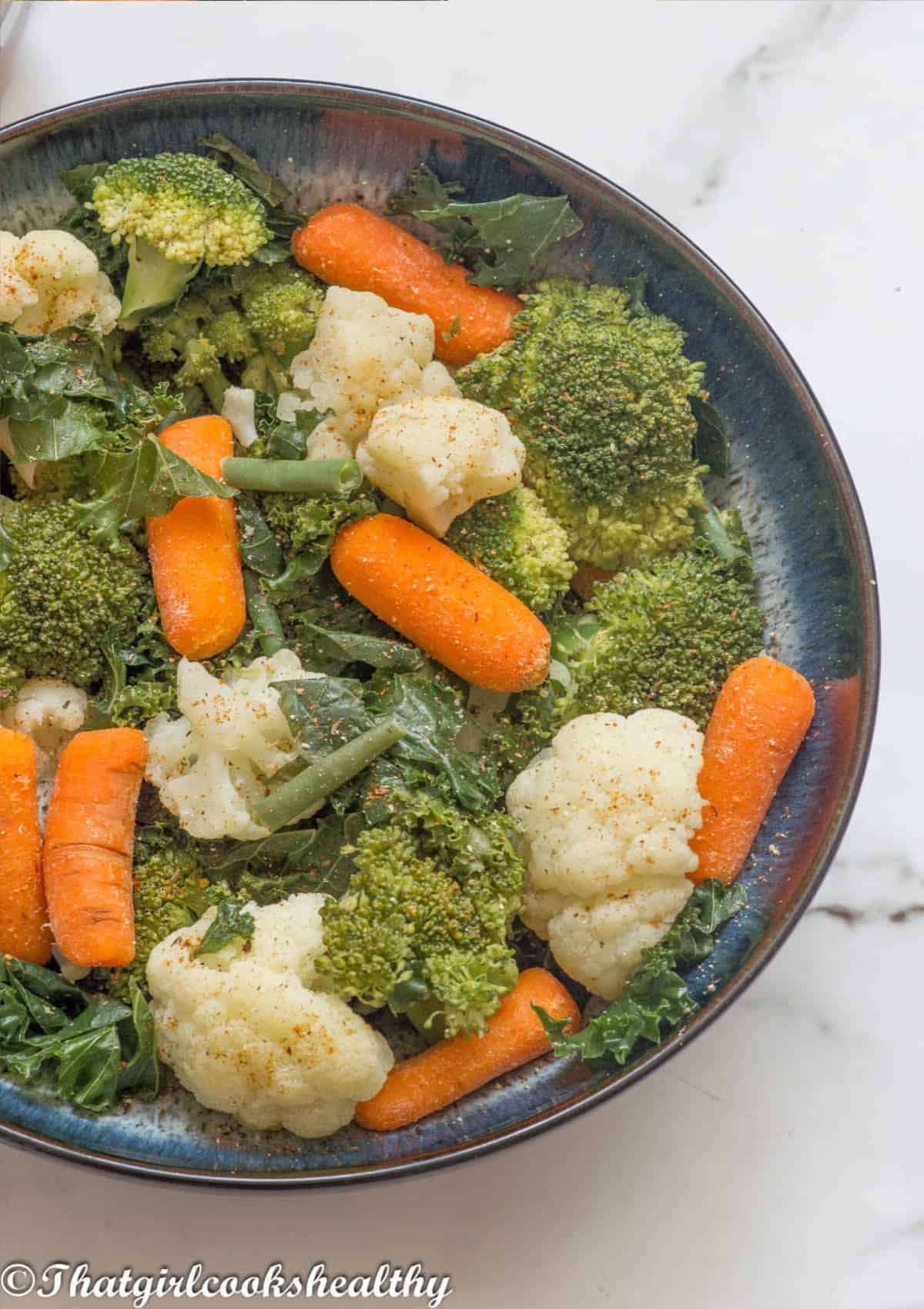 How do you boil vegetables on the stove?