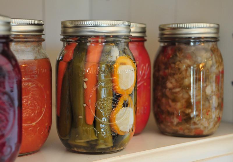 HOW DO YOU CAN jars without a canner?