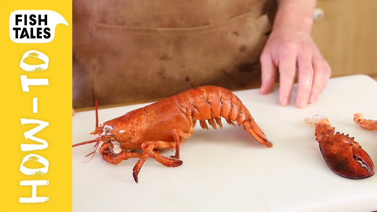 How do you clean a live lobster before cooking?