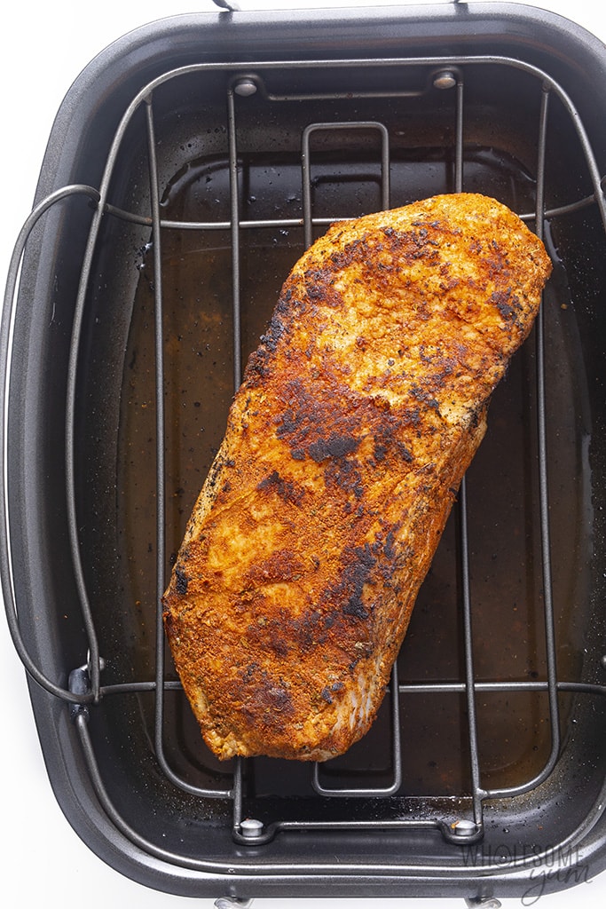 How do you cook a brisket in a roaster pan?