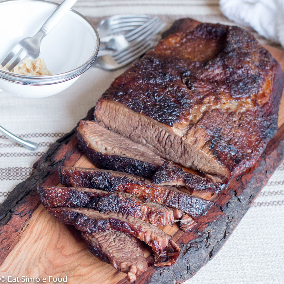 How do you cook a brisket in a roasting pan?