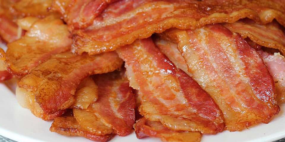 How do you cook bacon for catering?