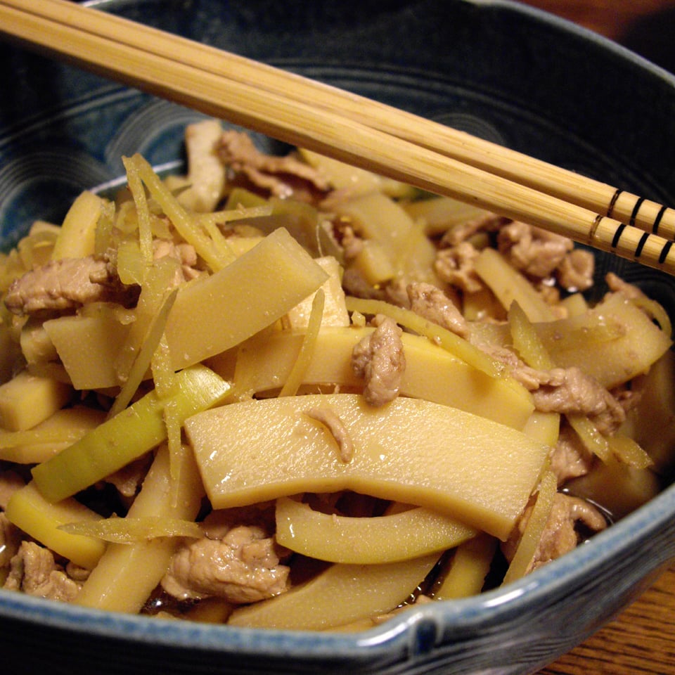 How do you cook canned bamboo shoots?