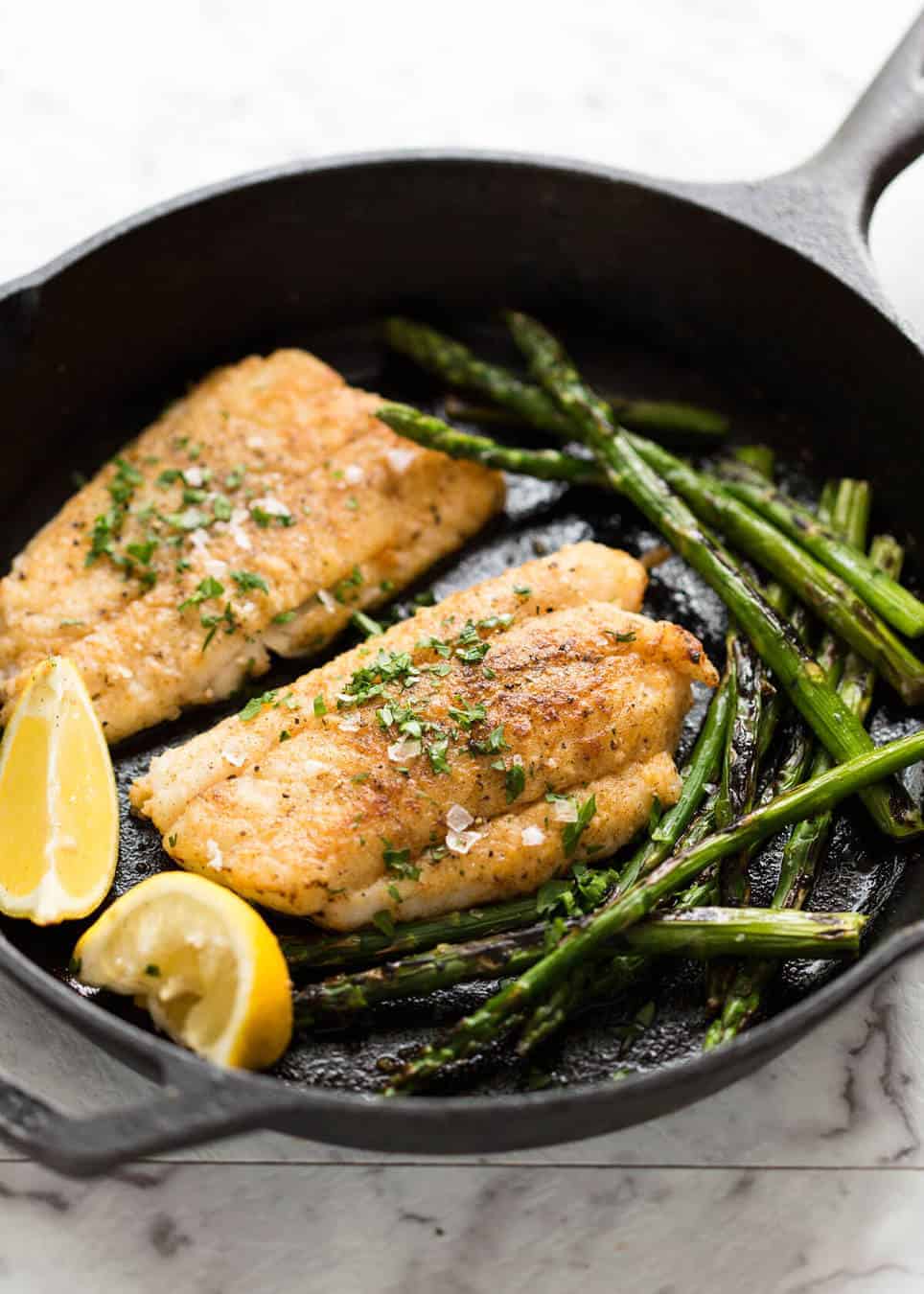 How do you cook fish fillets in a pan?