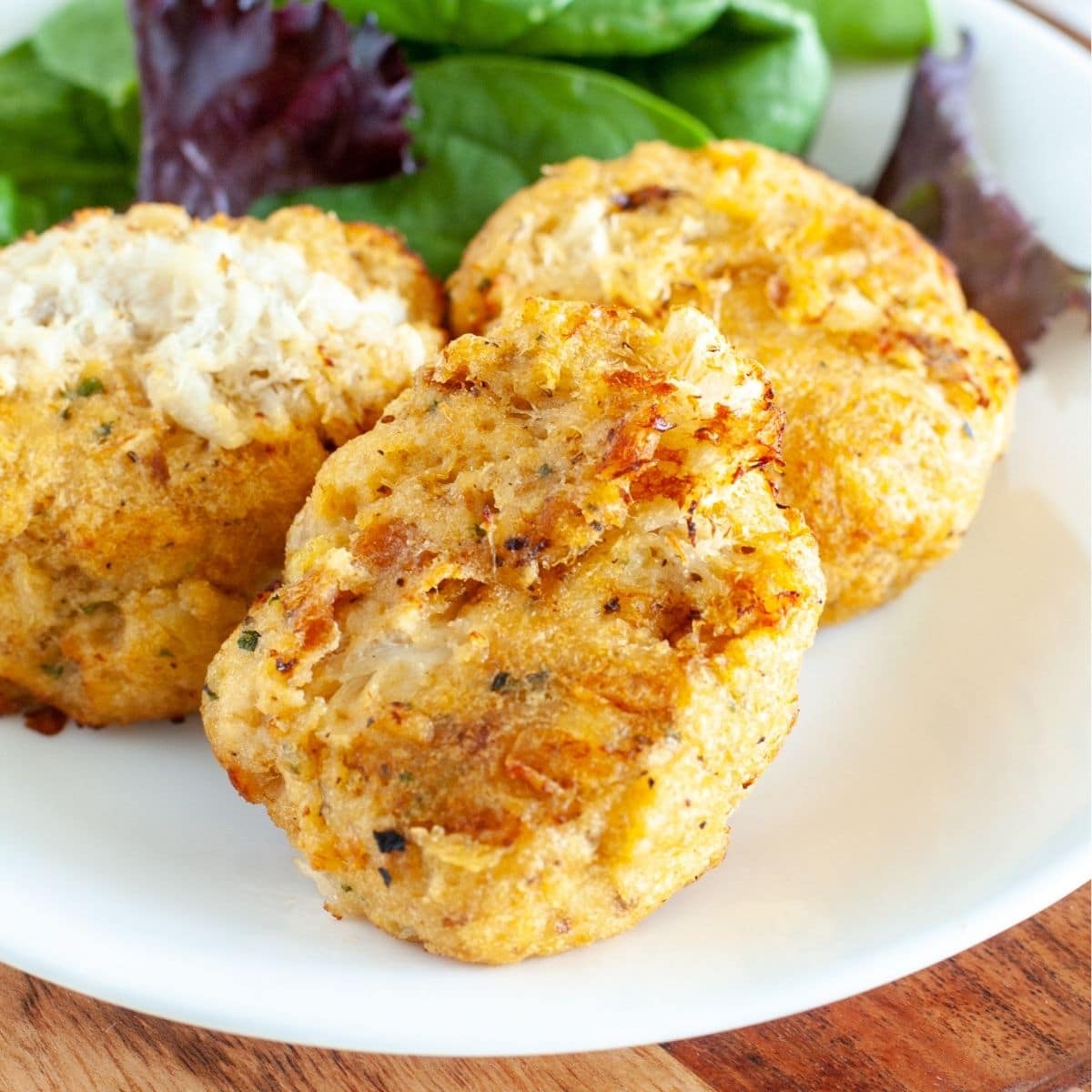 How do you cook frozen Maryland crab cakes?