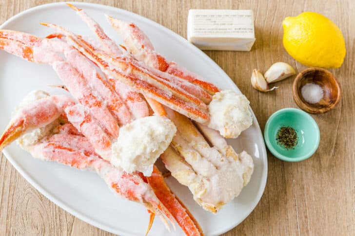 How do you cook frozen raw crab legs?