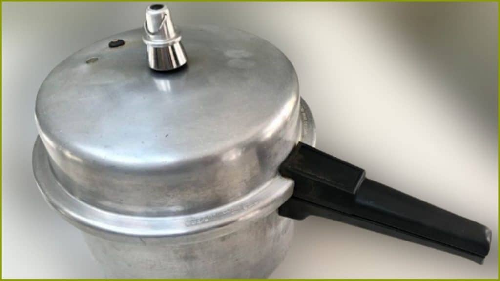 How do you cook in a pressure cooker without whistling?