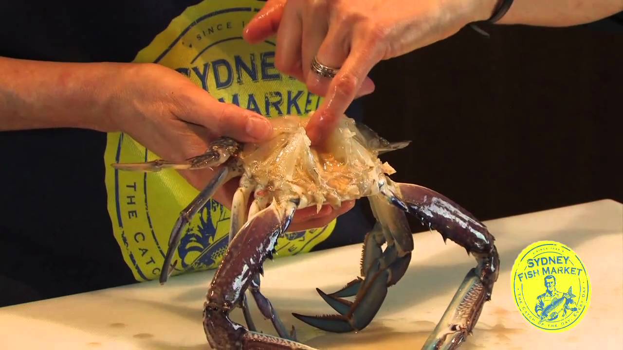 How do you cook raw swimming crabs?