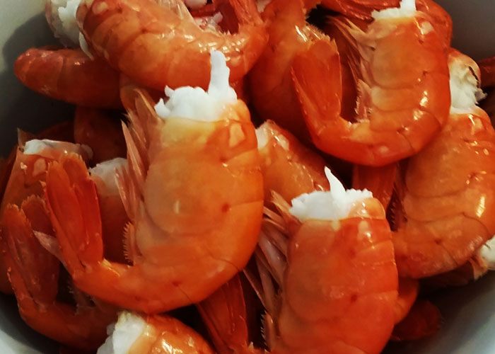 How do you cook spot prawns in BC?