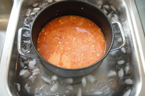 How do you cool down a soup bowl?