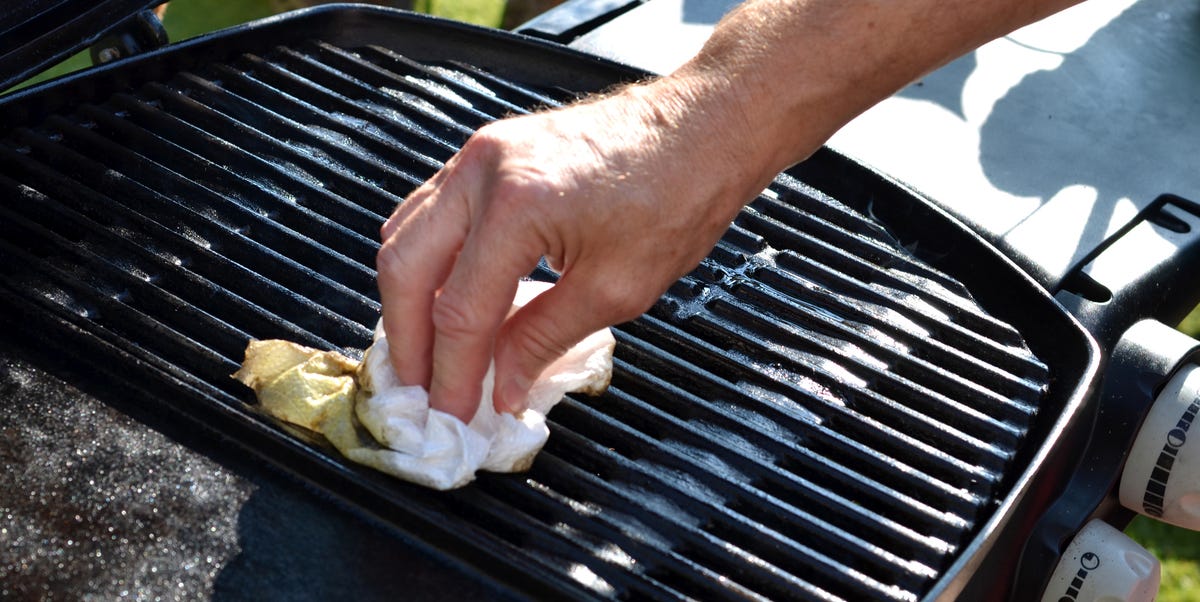 How do you disinfect a grill?