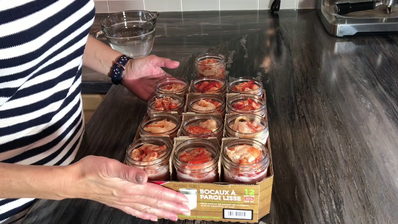 How do you freeze lobster meat in a Mason jar?