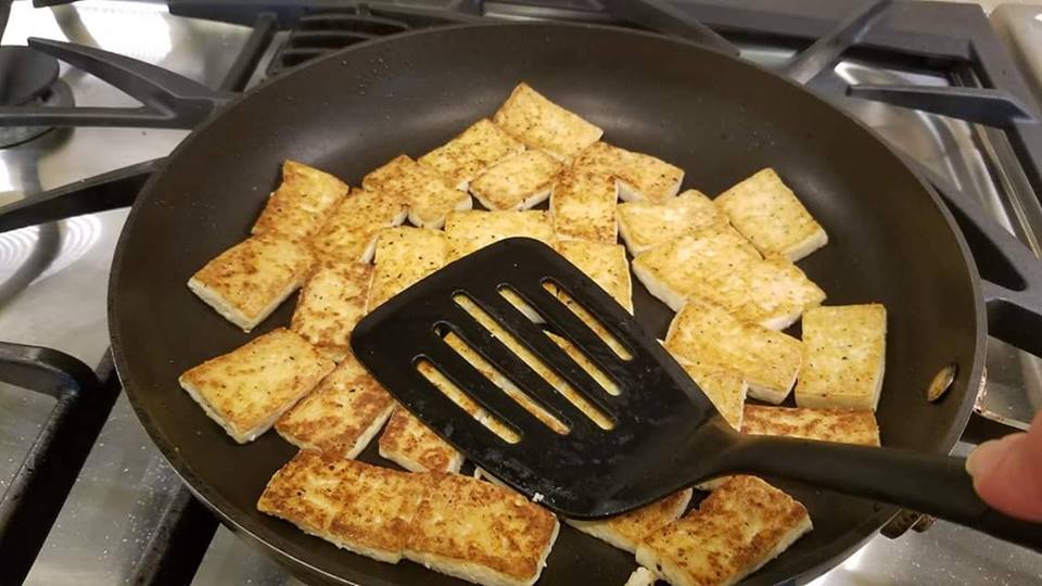 How do you fry tofu to dry?